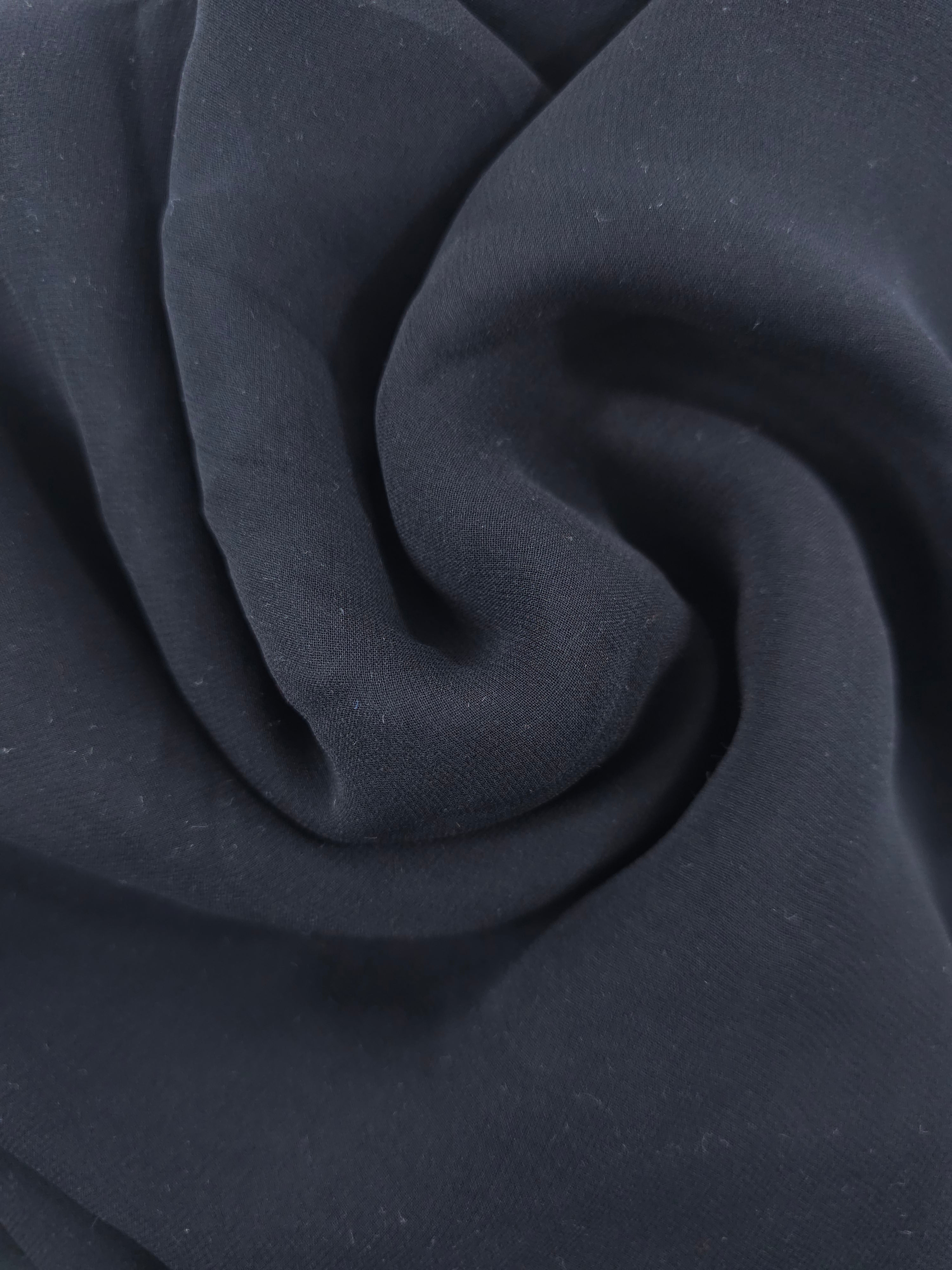 Black Chiffon - 2.3m Piece – Rainbow Fabrics